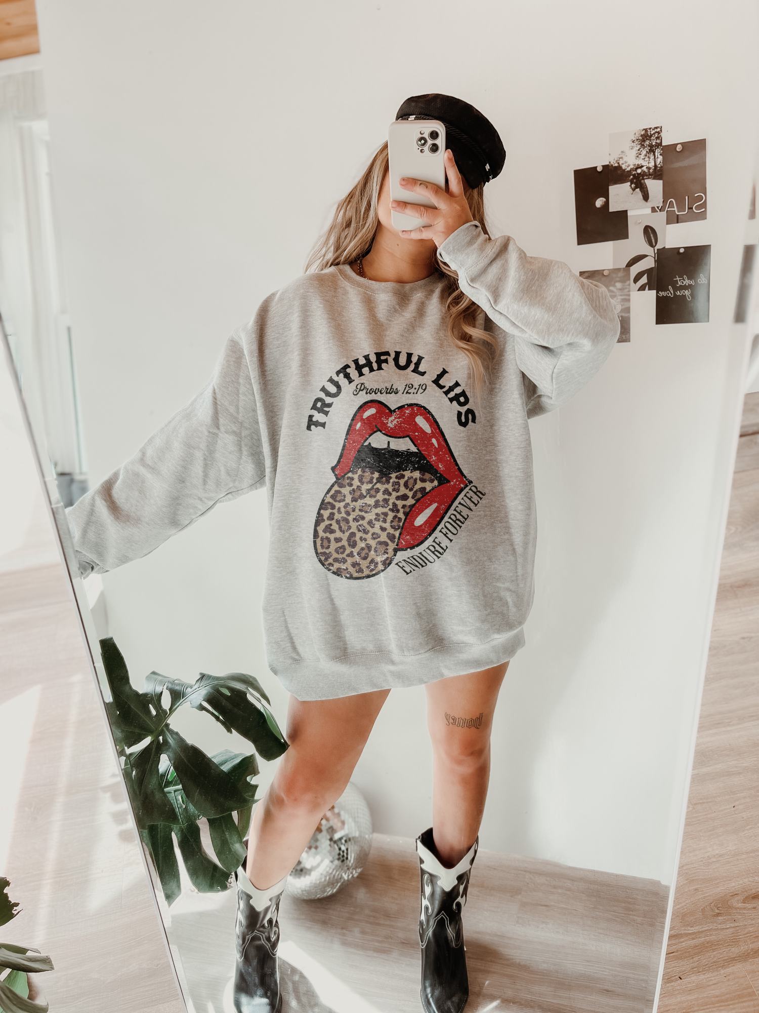 Truthful Lips Sweatshirt – The Christian Boho
