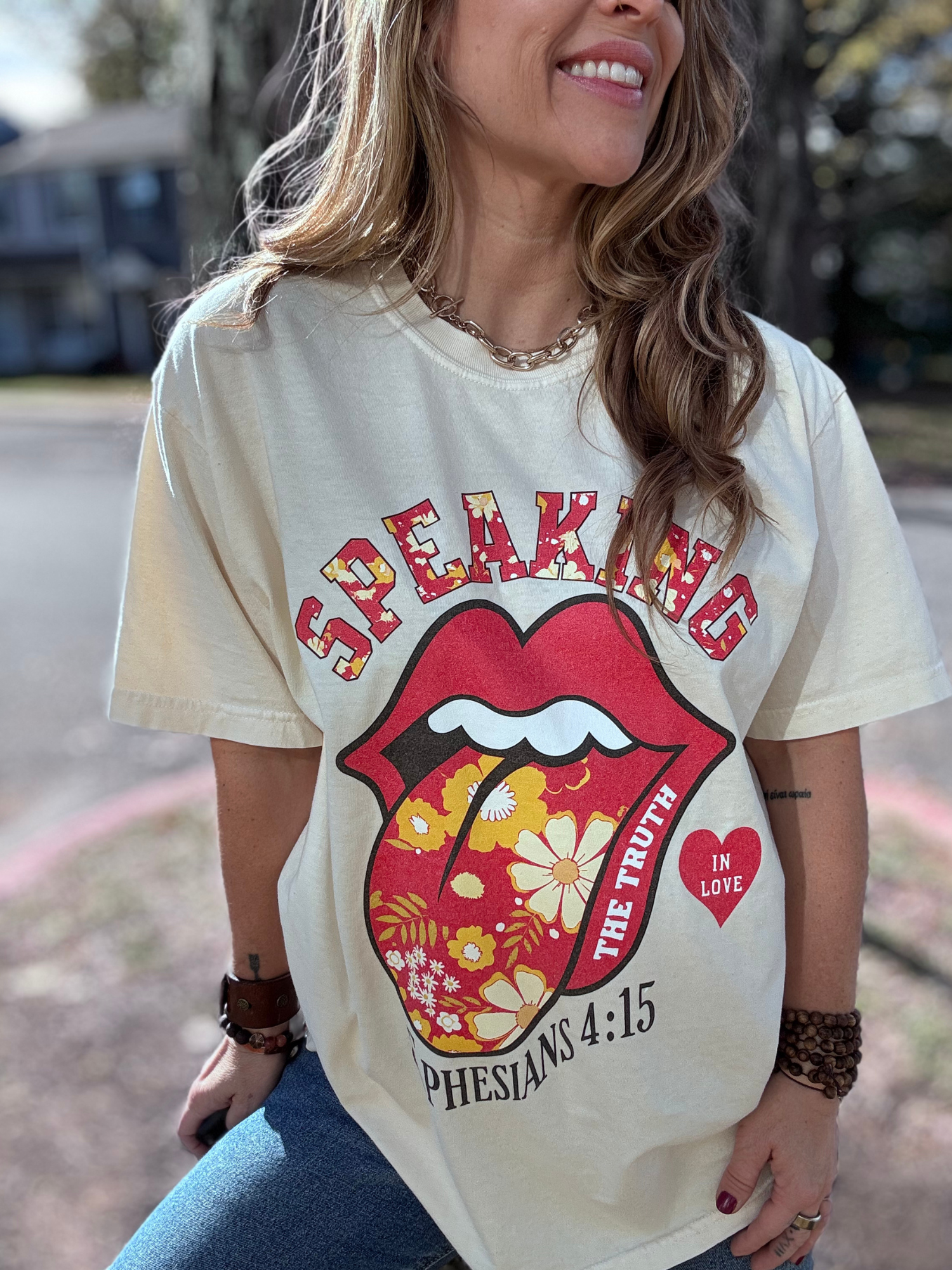 Speaking The Truth Red Lips Shirt – The Christian Boho